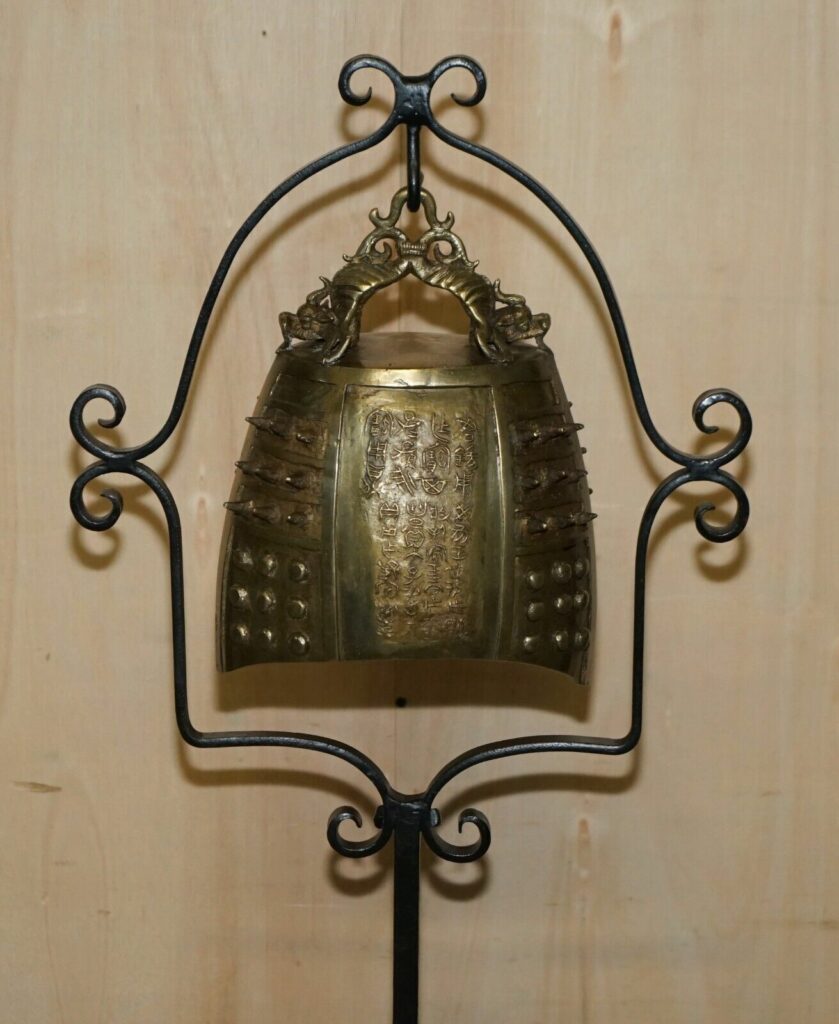 ANTIQUE CIRCA 1920 CHINESE EXPORT FLOOR STANDING BELL WITH WROUGHT IRON ...